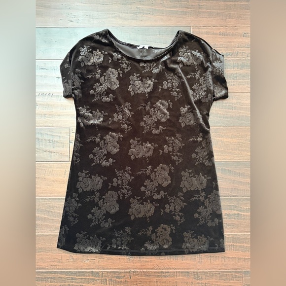 The Vanity Room | Tops | Whimsigoth Black Floral Velvet Burnout Mini ...